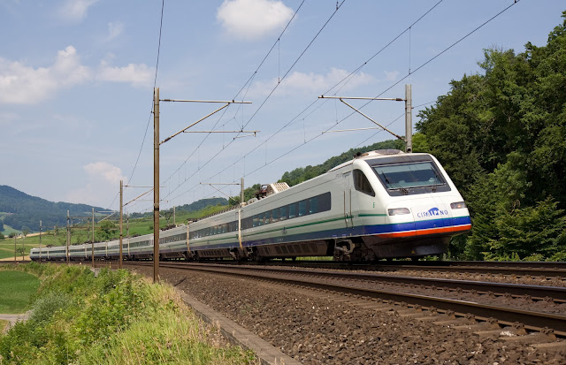 Les chroniques ferroviaires de Mediarail.be: Le train pendulaire